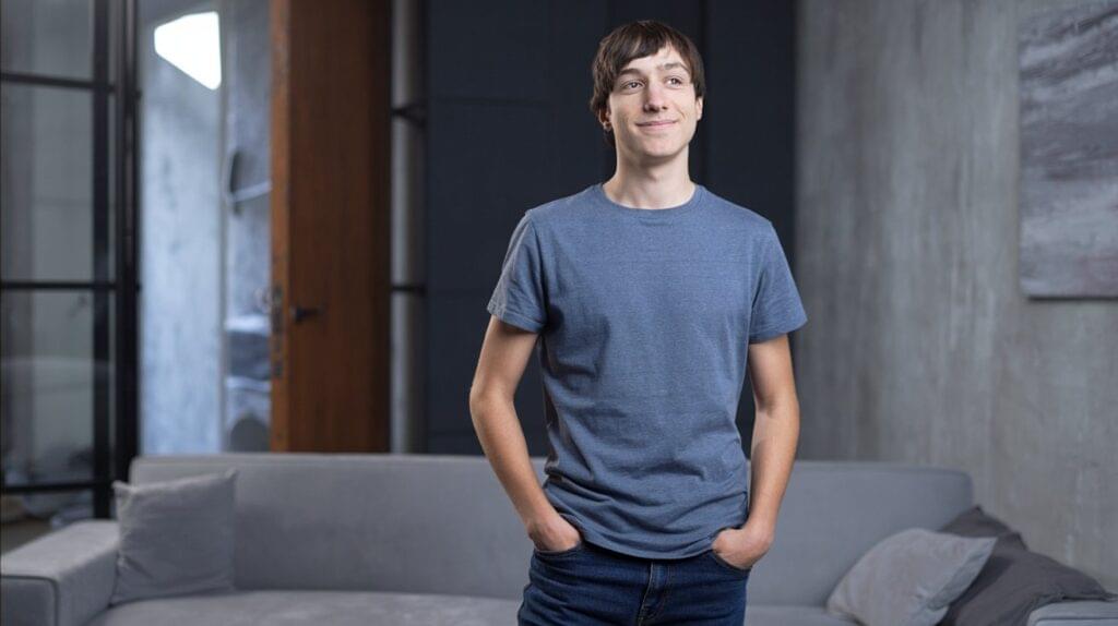 The True Peterbot Age: Exploring the Journey of Fortnite’s Youngest ...